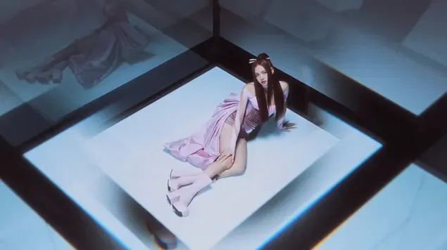 BlackPink 的 Lisa : 'Pink Venom' MV Photoshoot 4K 壁纸下载