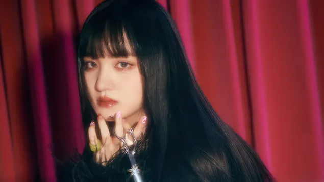 Liz from IVE (Kpop Band) - Kitsch MV Shoot 4K 壁纸下载